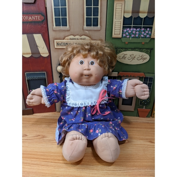 Toys | Vintage 1978 Cabbage Patch Doll Blonde Hair Brown Eyes Dimples | Poshmark